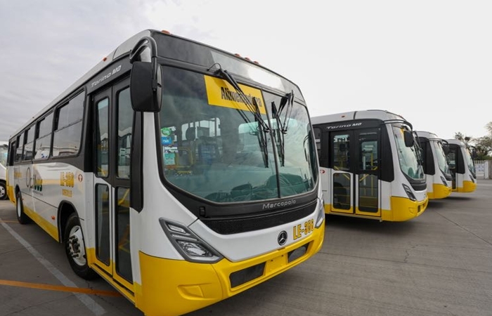 León refuerza su transporte público con 45 nuevos autobuses para ...